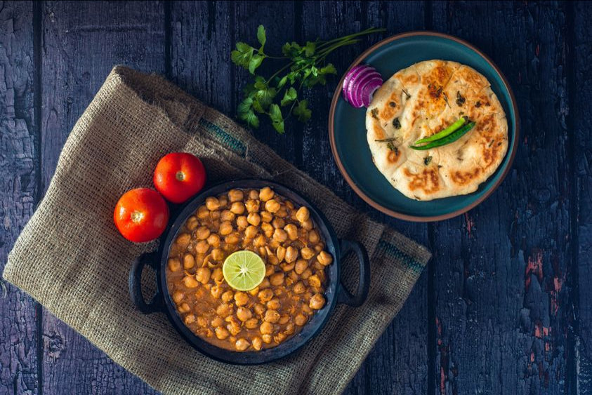 Spice It Up: Different Variations Of Chole Kulche For Every Palate ...